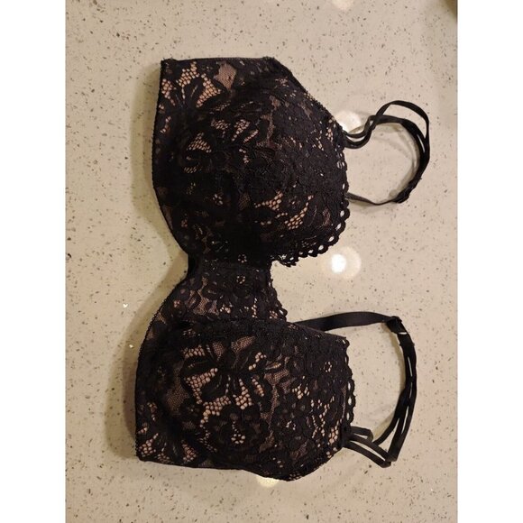 b.tempt'd | Intimates & Sleepwear | B Temptd Bra 32ddd Black Lace Over ...